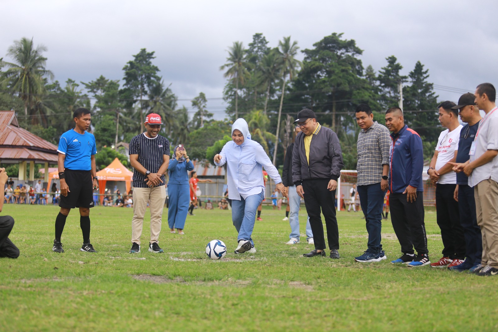Wali Kota Tatong Bara Buka Tournament Sepak Bola Motoboi Kecil CUP 2023 ...