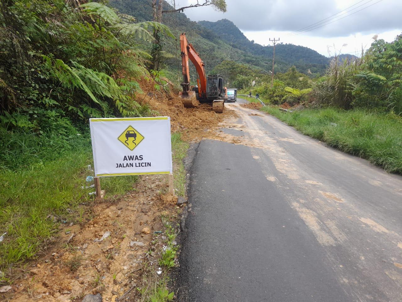 Bupati Boltim Jawab Keluhan Warga: Jalan Atoga–Mooat Resmi Diperbaiki ...